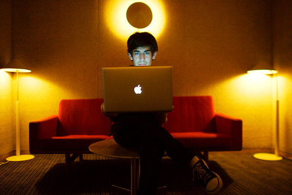Internet freedom activist Aaron Swartz commits suicide - AfterDawn