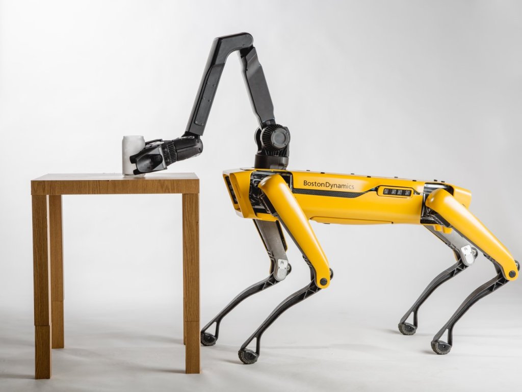 Boston Dynamics preparing to launch first robot, Spot, to consumers ...