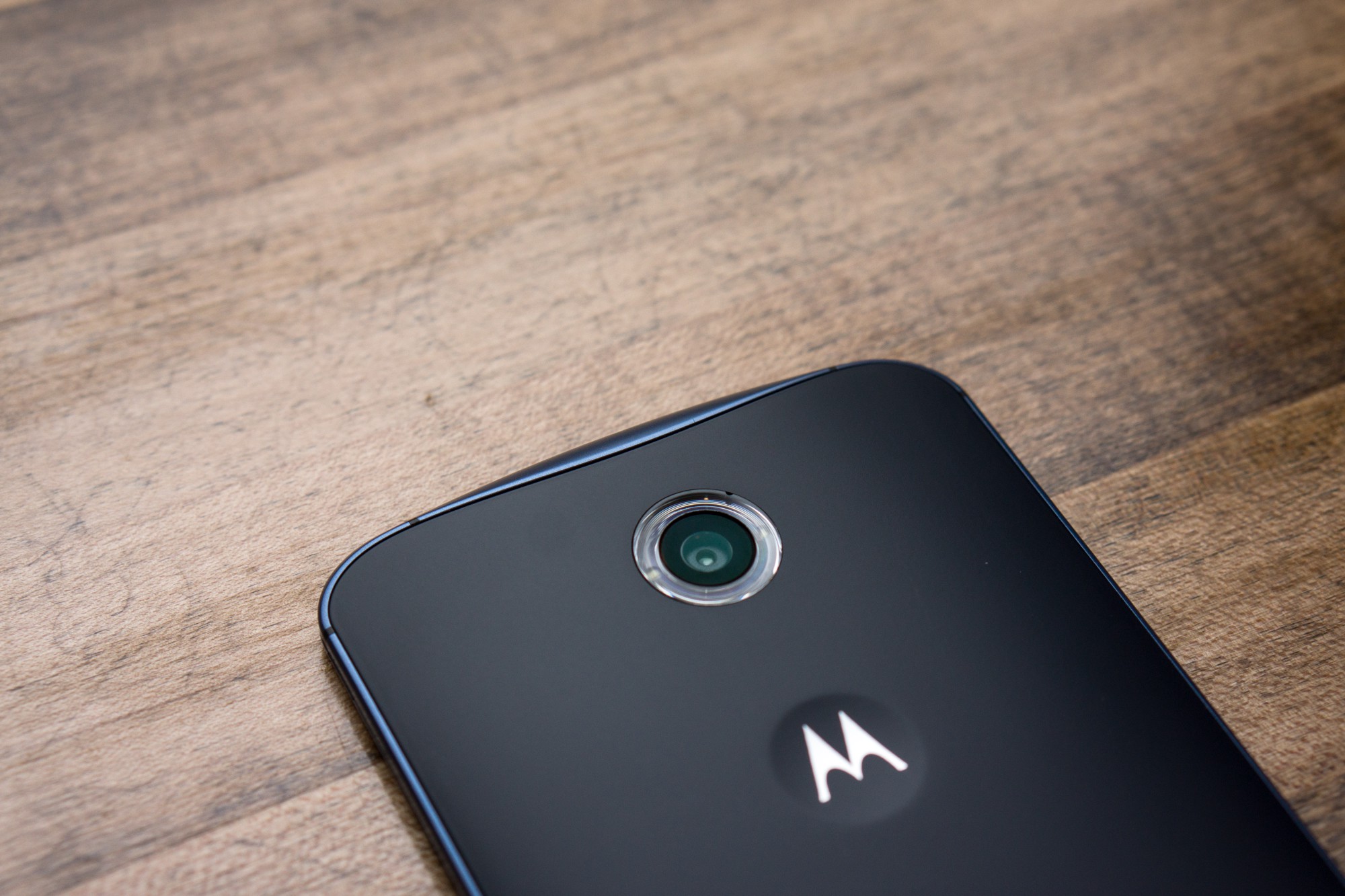 You can thank Apple for the Nexus 6's missing fingerprint scanner ...