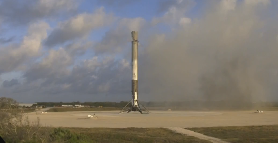 WATCH: SpaceX rocket landing as you've never seen one before - AfterDawn